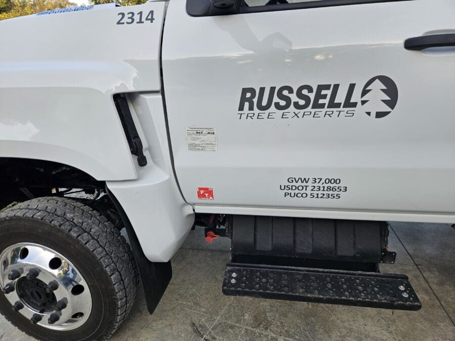 Duraflap Chevy 4500/5500/6500 Front 2019 - Current & International CV ...